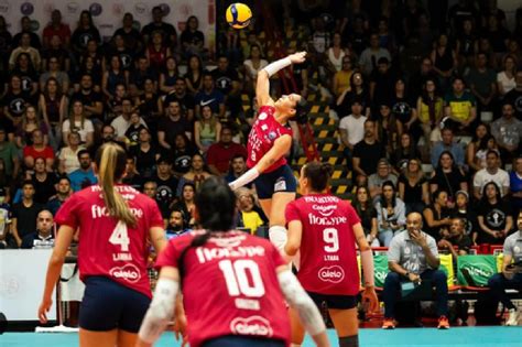 Barueri Segue Sem Vitórias Na Superliga Feminina De Vôlei