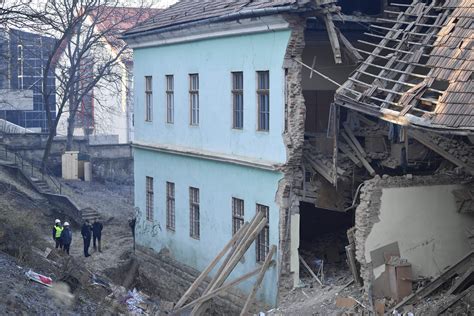 Tragedia de la Odorheiu Secuiesc Patronul firmei care realiza lucrările de canalizare plasat