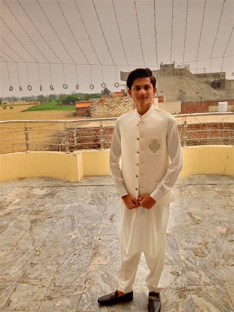 Zohaib Khan