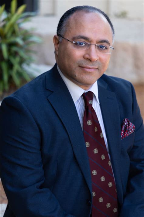 Dr Mohamed S A Elfar Craniofacial