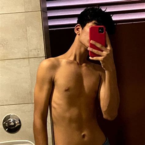 𝘼𝙧𝙥𝙞𝙩𝙩𝙩 Arpit 1403 On Threads