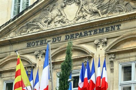 Quel Est Le Salaire D Un Maire Deciders