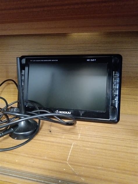 Nikkai Tft Lcd Colour Dvd Usb Reader Monitor Badgers Auctions On