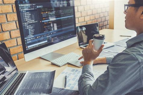 Developing Programmer Development Website Design And Coding