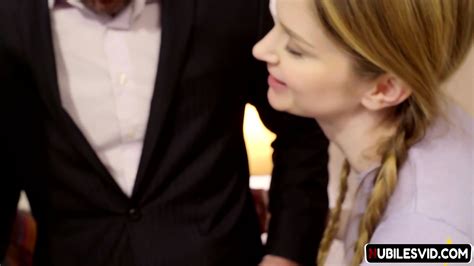 Bunny Colby Danni Rivers Her New Sistr Wife Out Eporner