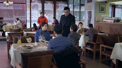 前夫帶前妻和兒子去吃飯，不料撞見前妻的心上人，前夫氣得出口狂言 💖 Chinese Television Dramas Youtube