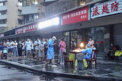 China Imposes More Covid Lockdowns Stoking Anxiety The New York Times