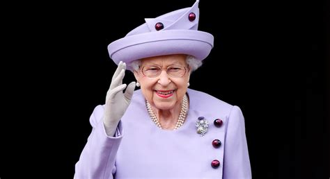 Fallece La Reina Isabel Ii De Inglaterra A Los 96 Años El Botón