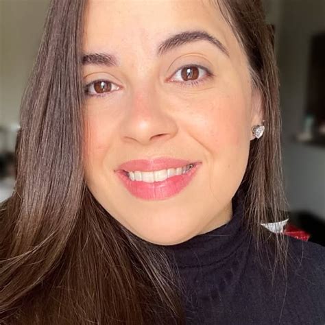 Elayne Chaves Elaynechaves • Threads Say More
