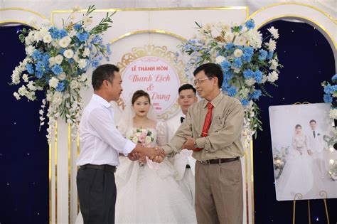 Hà Nội Xôn Xao Mẹ Vợ Cưới Vợ Mới Cho Con Rể Cũ Giữ Lại Sống Chung Nhà