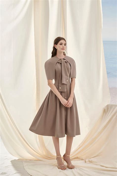 Womens Olivia Kelsey A Line Cape Shoulder Cotton Midi Dress Sml
