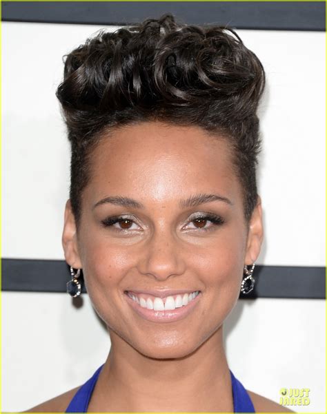 Alicia Keys And Swizz Beatz Grammys 2014 Red Carpet Photo 3041111