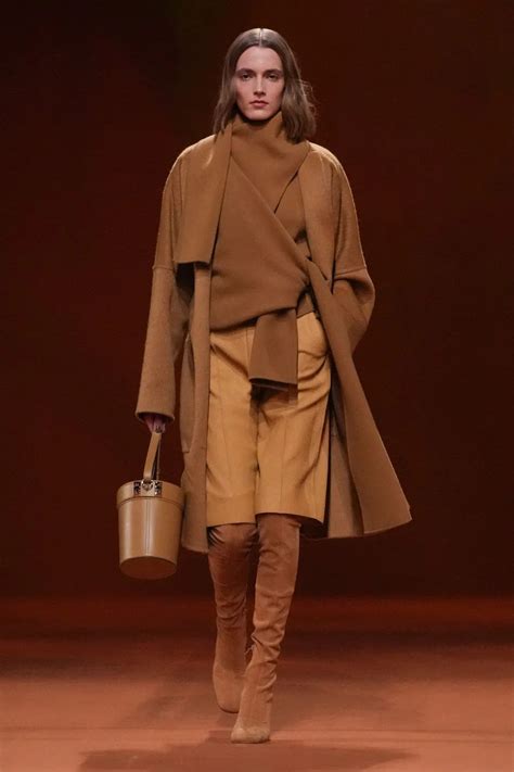 爱马仕 Hermès 秋冬 2023 2024 成衣系列 Runway Magazine®官方