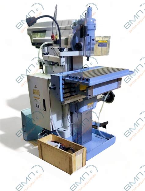 Широкоуниверсальный фрезерный станок СФ 676 в Москве купить по низкой цене