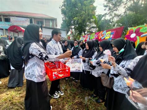 Forum Guru Pppk Kepahiang Jualan Permen Bantu Perjuangan Warga Palestina