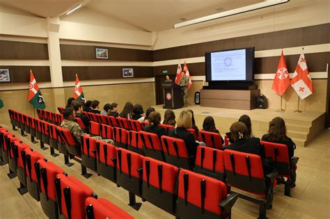 ეროვნული ეროვნული თავდაცვის აკადემიაში გრძელდება საინფორმაციო სახის შეხვედრები სკოლის