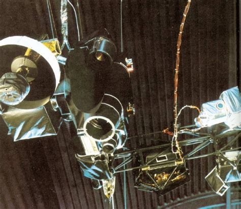 La Historia De Las Voyager Los Mensajeros Interestelares De La