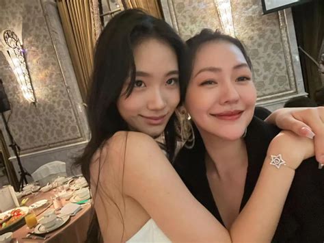 小s現身二女兒畢業餐會！「0偽裝超強氣場」狂吸7萬人按讚 中天新聞網