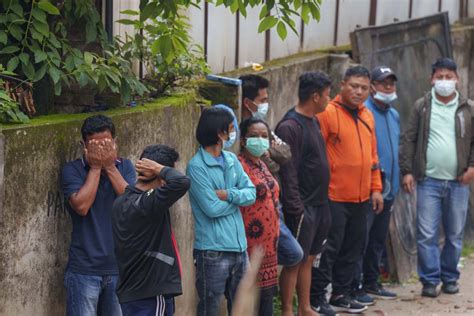 Todos Los Cuerpos Recuperados Del Accidente Aéreo De Nepal Comienzan