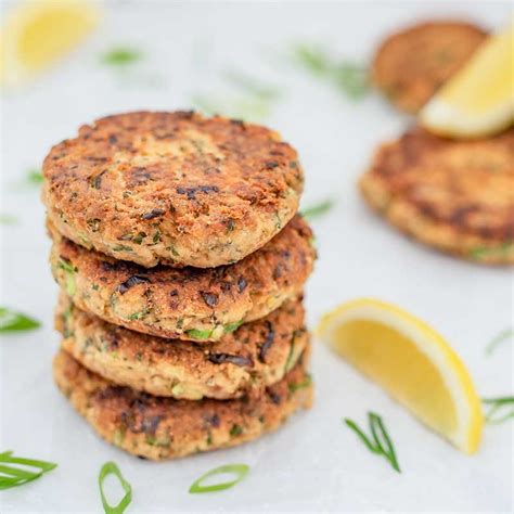 Keto Salmon Fish Cakes Recipe Tasty Low Carb Fish Patties