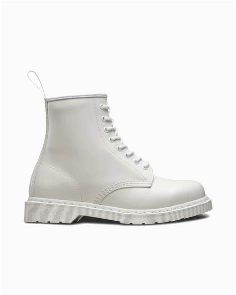 Ботинки Dr. Martens 1460 Mono Smooth 14357100 купить с доставкой по России!