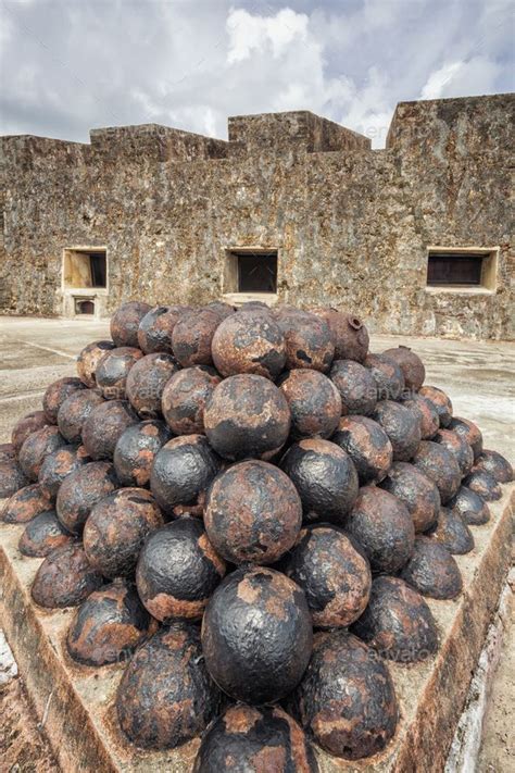 53935stack Of Cannon Balls On Castle Roof Castillo San Cristobal San
