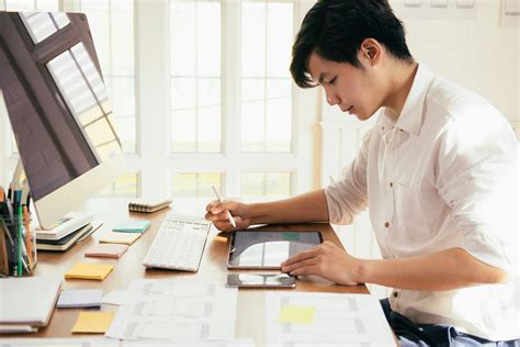 Creating Engaging Experiences User Centric Web Design