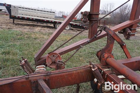14 Center Folding Chisel Plow Bigiron Auctions