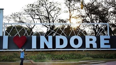 Madhyapradesh Indore Got India Cleanest City Award For 5th Time
