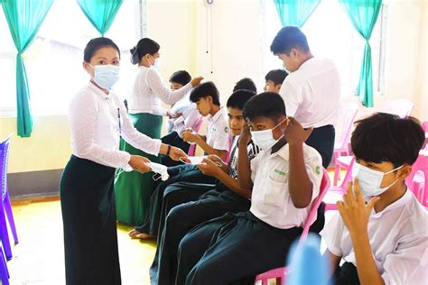 စဉ့်ကူးမြိုနယ်အတွင်းရှိ အခြေခံပညာကျောင်းများတွင် အသက် ၁၂ နှစ်မှ ၁၈ နှစ်ထိ ကျောင်းသား၊ ကျောင