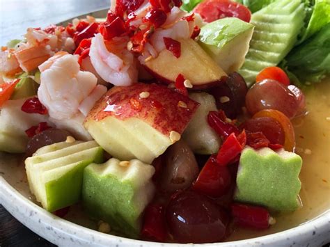 Sorpréndete con una ensalada de GUAYABA fresca y deliciosa