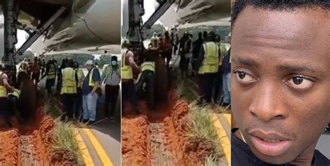 Airplane Stuck In Mud After Skidding Off The Runway At Murtala Muhammed