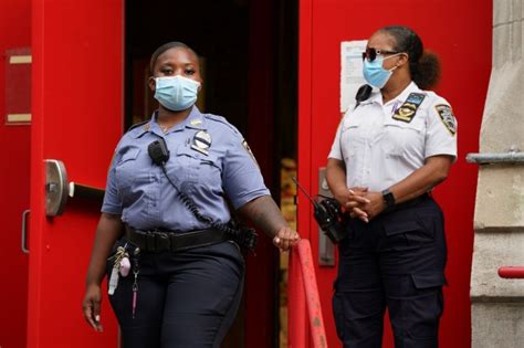 Nyc School Safety Agents Using Nypd Only Radio Frequency