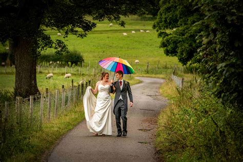 Tips For The Perfect Outdoor Wedding Photography Wedding Photographer