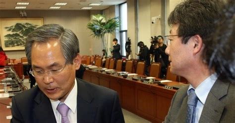 여야 주례회동 무산되나 우윤근 매달릴 일 아니다