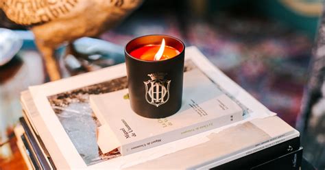 Найкрасивіші парфумовані свічки для себе і як подарунок | Vogue UA