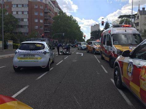 Terrible Accidente De Moto Con Dos Fallecidos En El Centro De Madrid