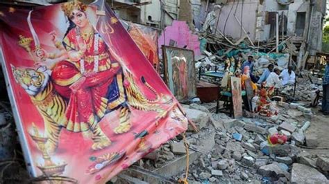 Hindu Temple Vandalized In Karachi Pakistan Latest And Trending News