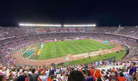 Los Hinchas De River Recordaron La Final En Madrid Noticias Cadena