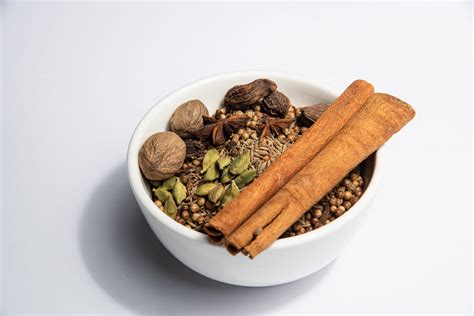 GARAM MASALA WHOLE – The Spice Man