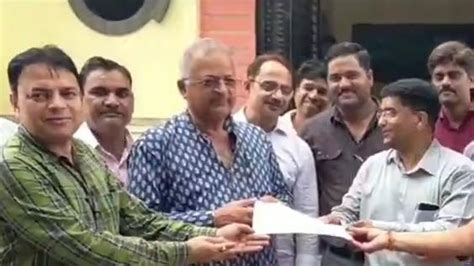 बारां चिकित्सकों ने विभिन्न मांगों लेकर विधायक को सौंपा ज्ञापन जानें क्या है मांग Video