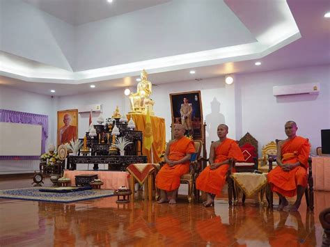 พิธีเปิดการปฏิบัติธรรม หลักสูตรทบทวนระหว่างวันที่ ๑๓ ๒๒ เมษายน ๒๕๖๐ ณ