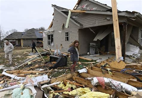 Tornados En Tennessee Dejan Muertos