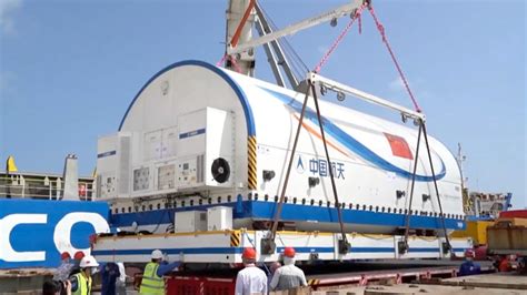 Chinas Long March 5b Rocket Arrives At Launch Site Cgtn