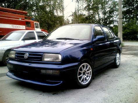 Used 1994 Volkswagen Vento Photos, 1800cc., Gasoline, FF, Manual For Sale