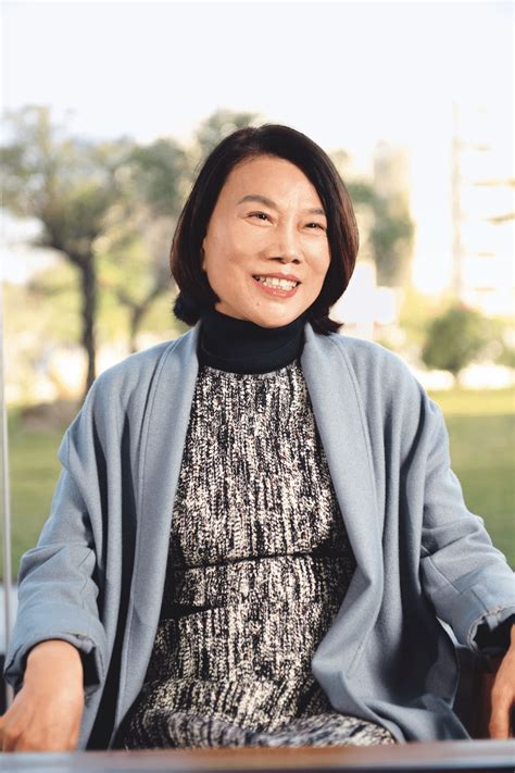 掌握“核心科技”的董明珠，为何干不过“低端组装”的美的？ 搜狐大视野 搜狐新闻