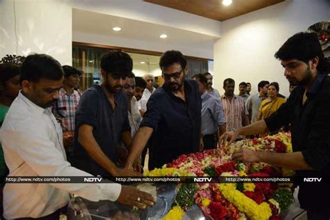 Chiranjeevi Nagarjuna Bid Farewell To Daggubati Ramanaidu