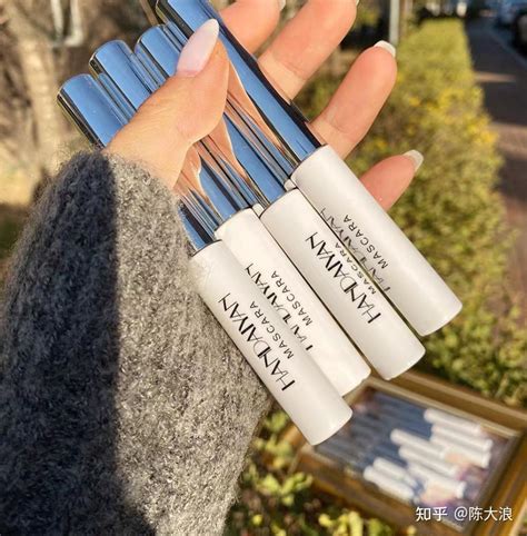 白色睫毛膏推荐 最好不要太贵？ 知乎