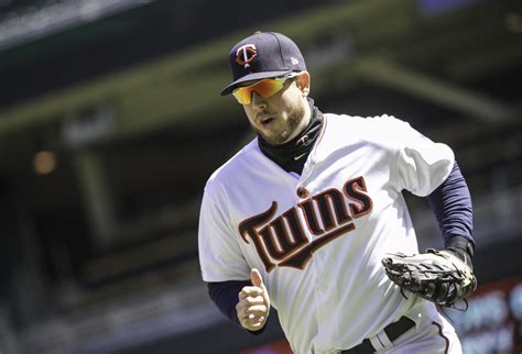 Twins Daily What To Do With First Baseman C J Cron Bring Me The News