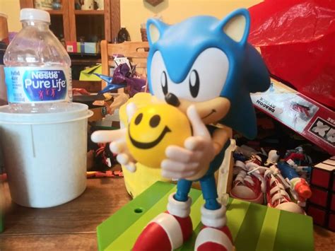 Sonic With A Ball R Sonicthehedgehog